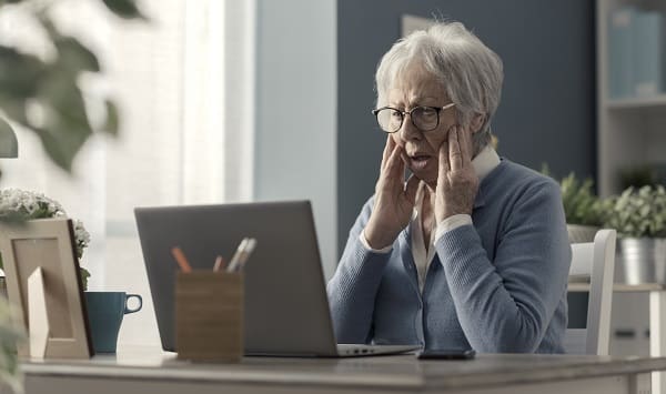 7 Technology Tips For Seniors | Simply Geeky